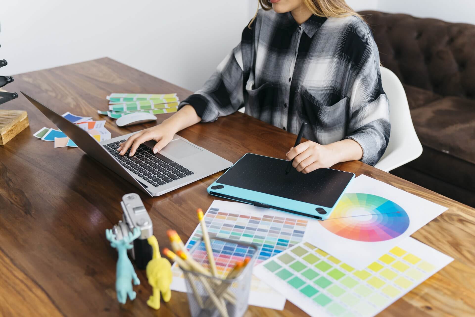 UI Design 101: A Quick And Simple Guide For Beginners | Aero Business ...